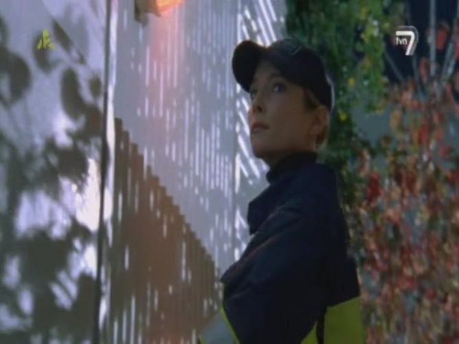 Policjant kontra May 1 - CDA - patrz.pl