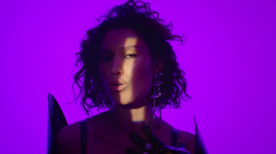 David Guetta feat Raye - Stay (Don't Go Away) - patrz.pl